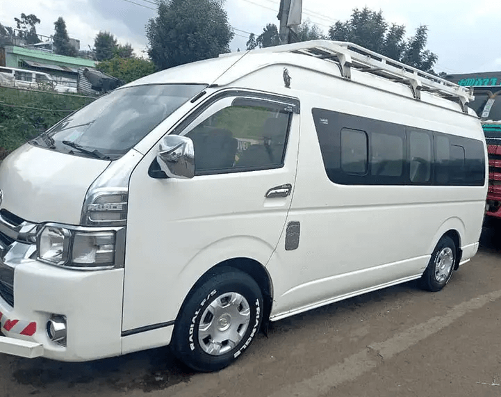 Toyota Hiace Highroof 2017 model minibus for sale in Ethiopia - HameroHa