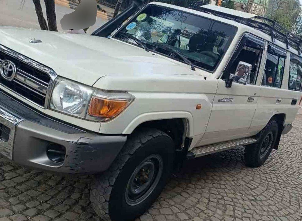 Toyota Landcruiser Mark 2 1HZ 2019 Very Excellent Car for Sale ...